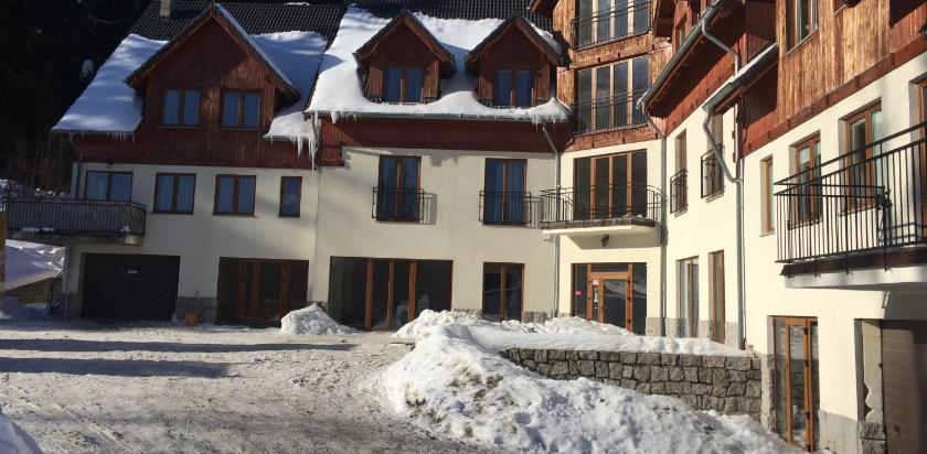 Remont kapitalny z modernizacją i przebudową wnętrza w Szklarskiej ...